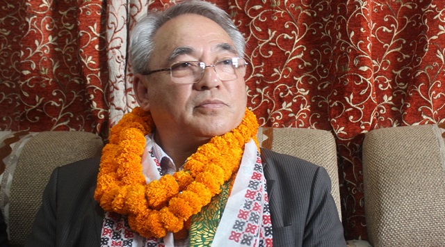 सरकारलाई उल्ट्याउने काम भइरहेको भन्दै गृहमन्त्री थापाले दिए यस्तो ...